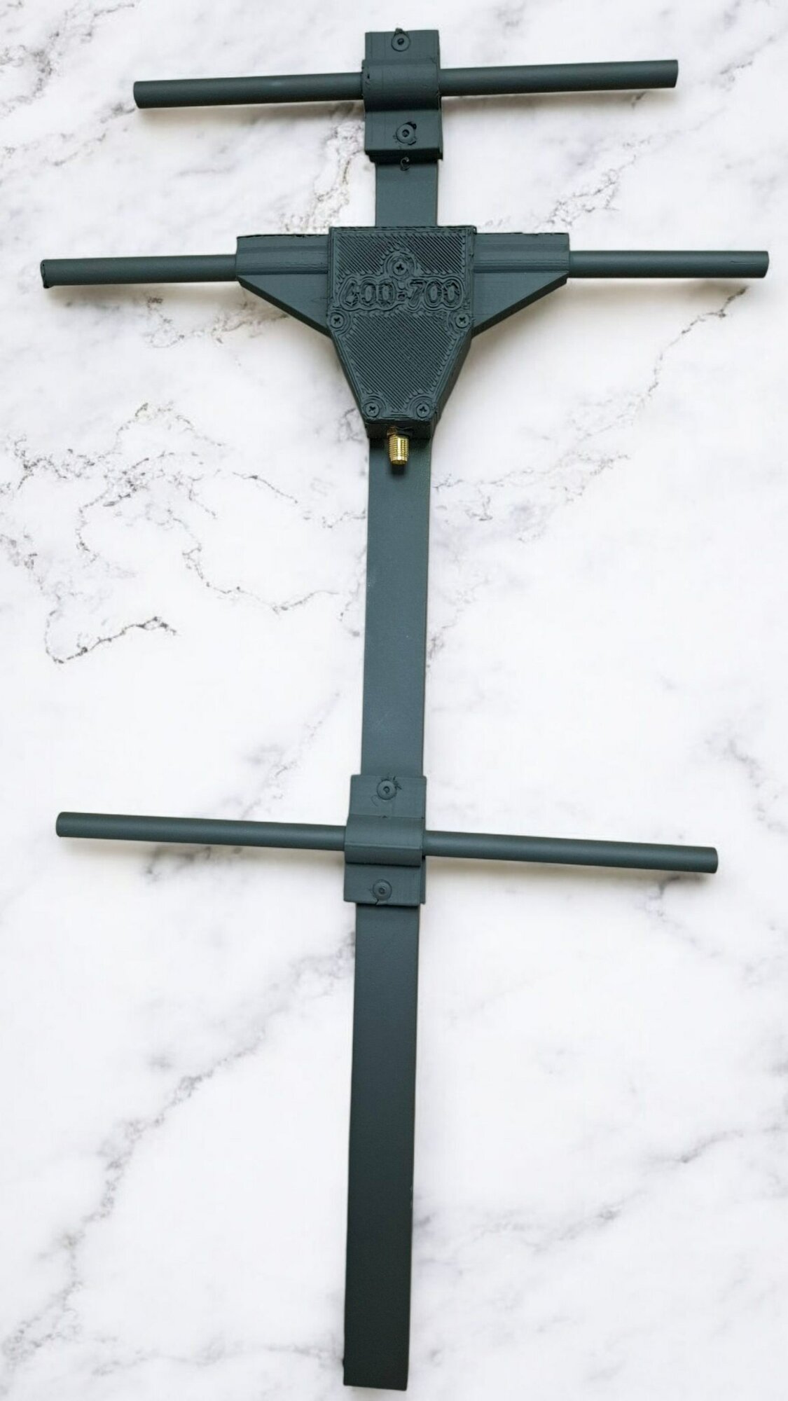 Трёхэлементная Антенна Уда-Яги 600-700 МГц