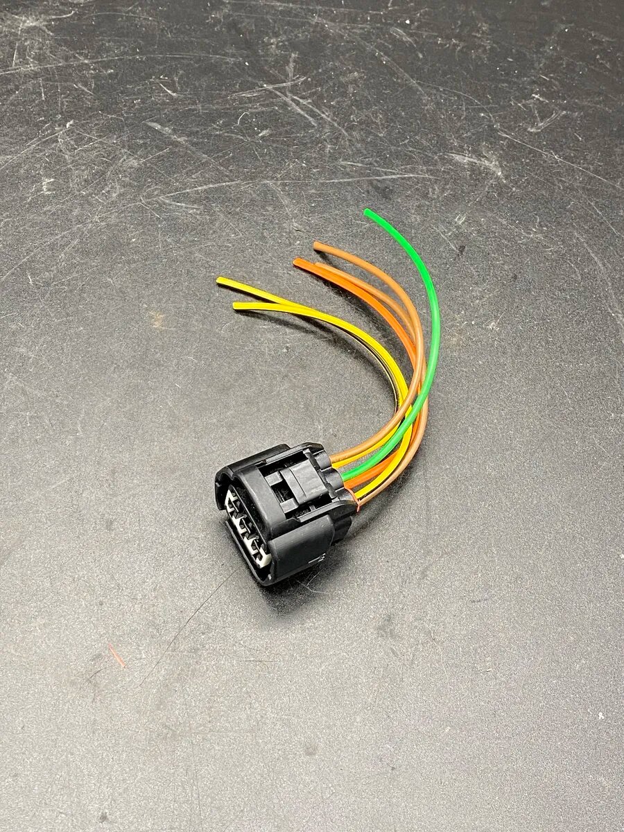 Разъем ( фишка ) дроссельной заслонки Новое Cargoparts