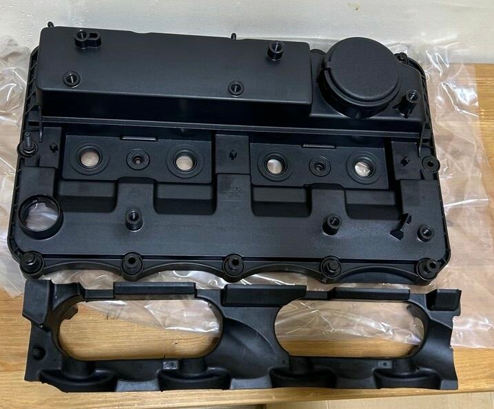 Клапанная крышка для Форд - деталь № BK2Q6K271AK арт. 70260190