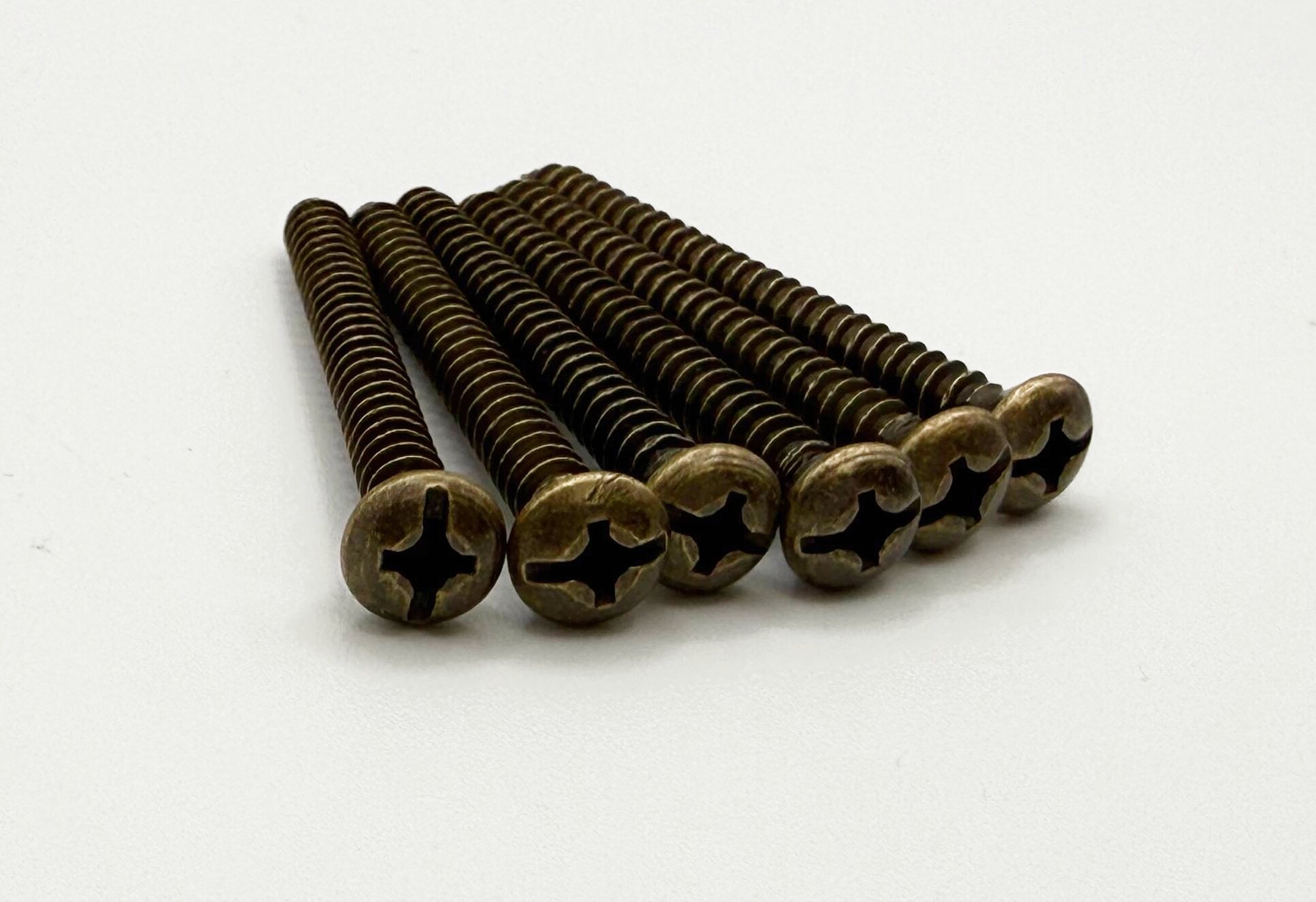 Саморез для выключателя, изолятора Lindas, темная бронза, 50шт.