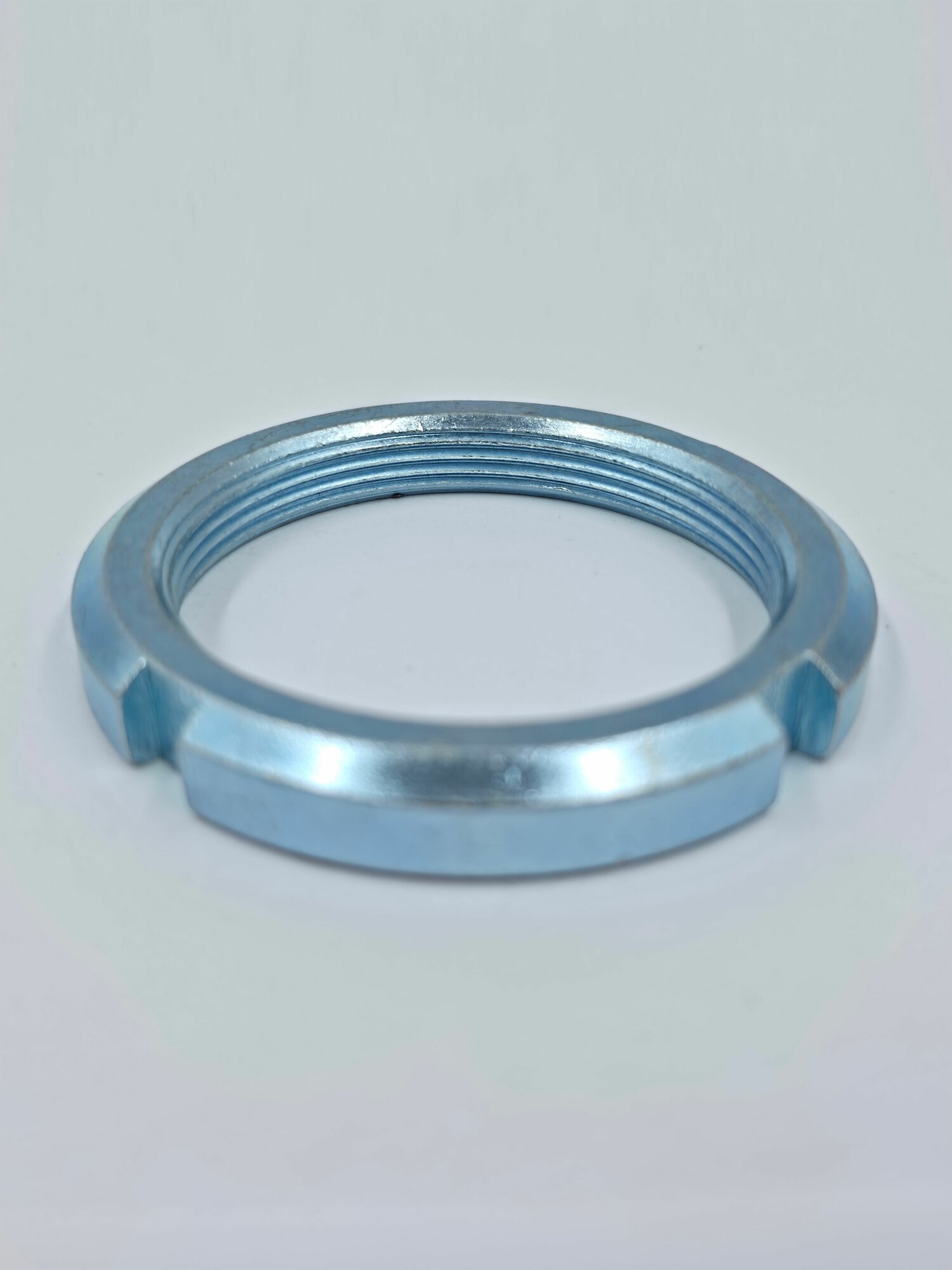 Стопорная гайка М64 х 2.0 соломбалец / гайка фиксации оси манипулятора 94258345 / ГОСТ 11871-88 / 1 шт