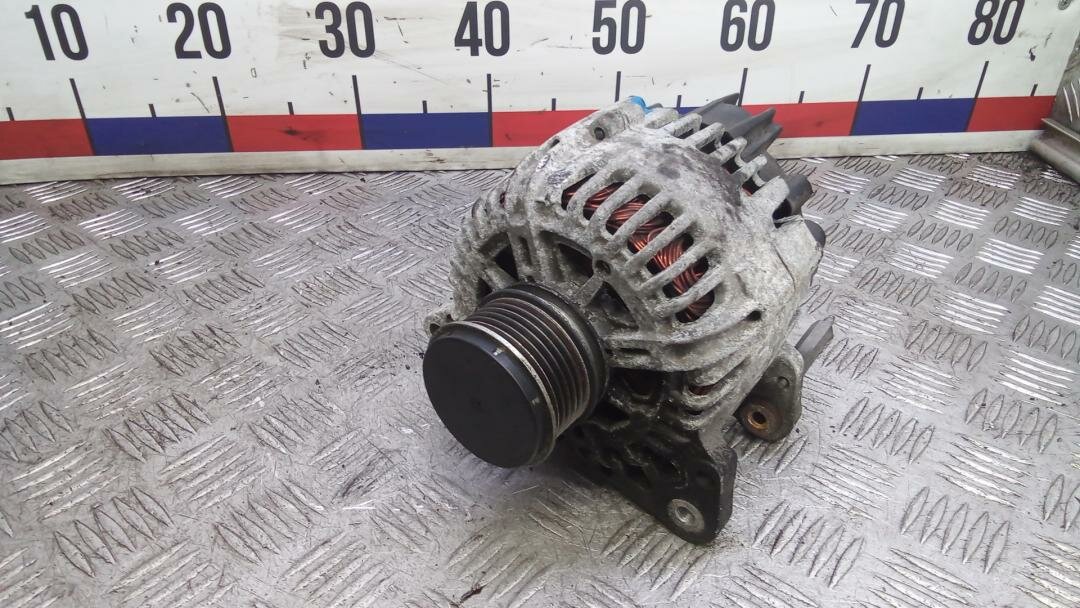 Генератор Skoda Octavia 2 (A5) 2007 06F903023E