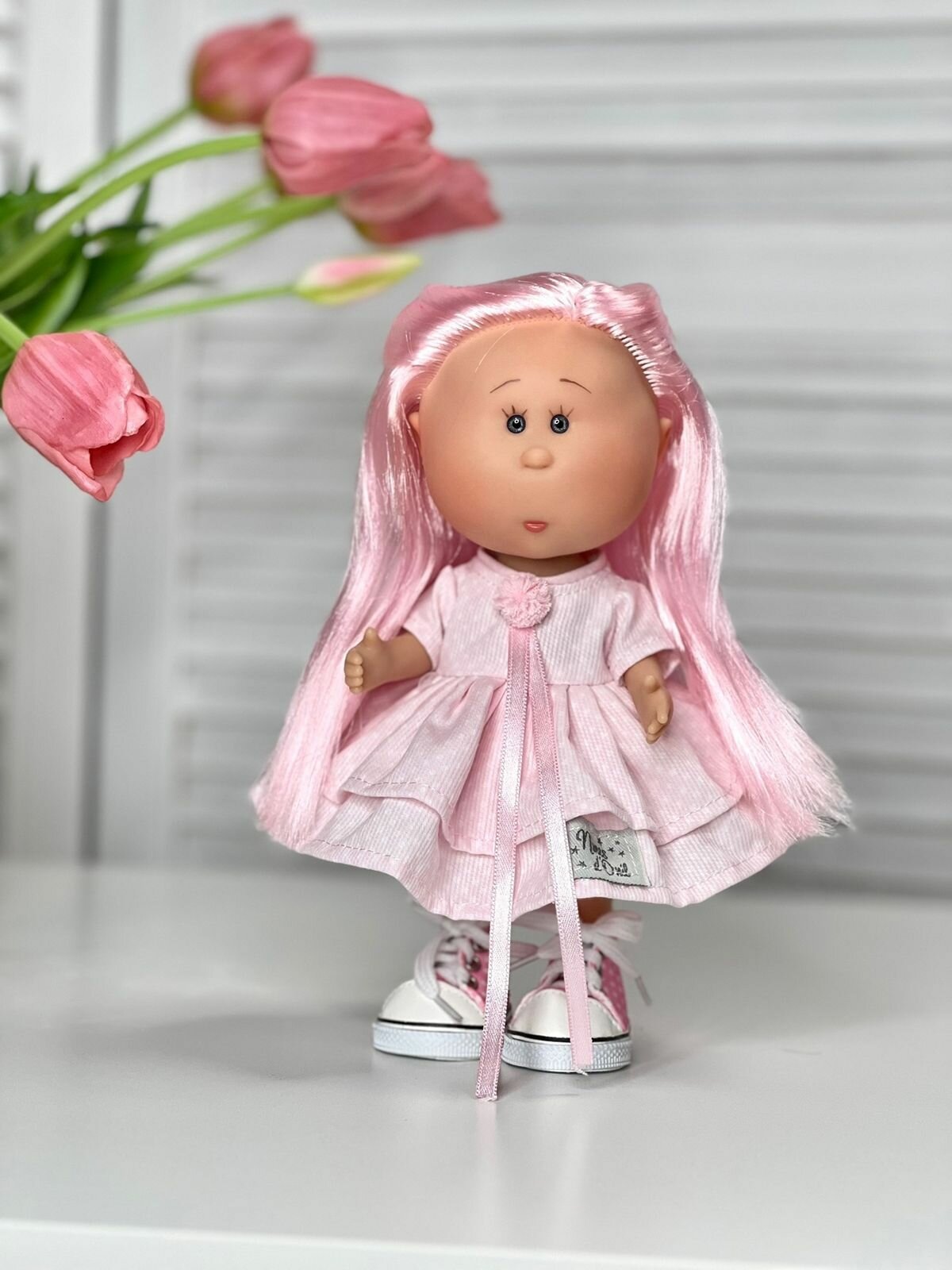 Кукла Nines виниловая 23см Little Mia (3160K1)