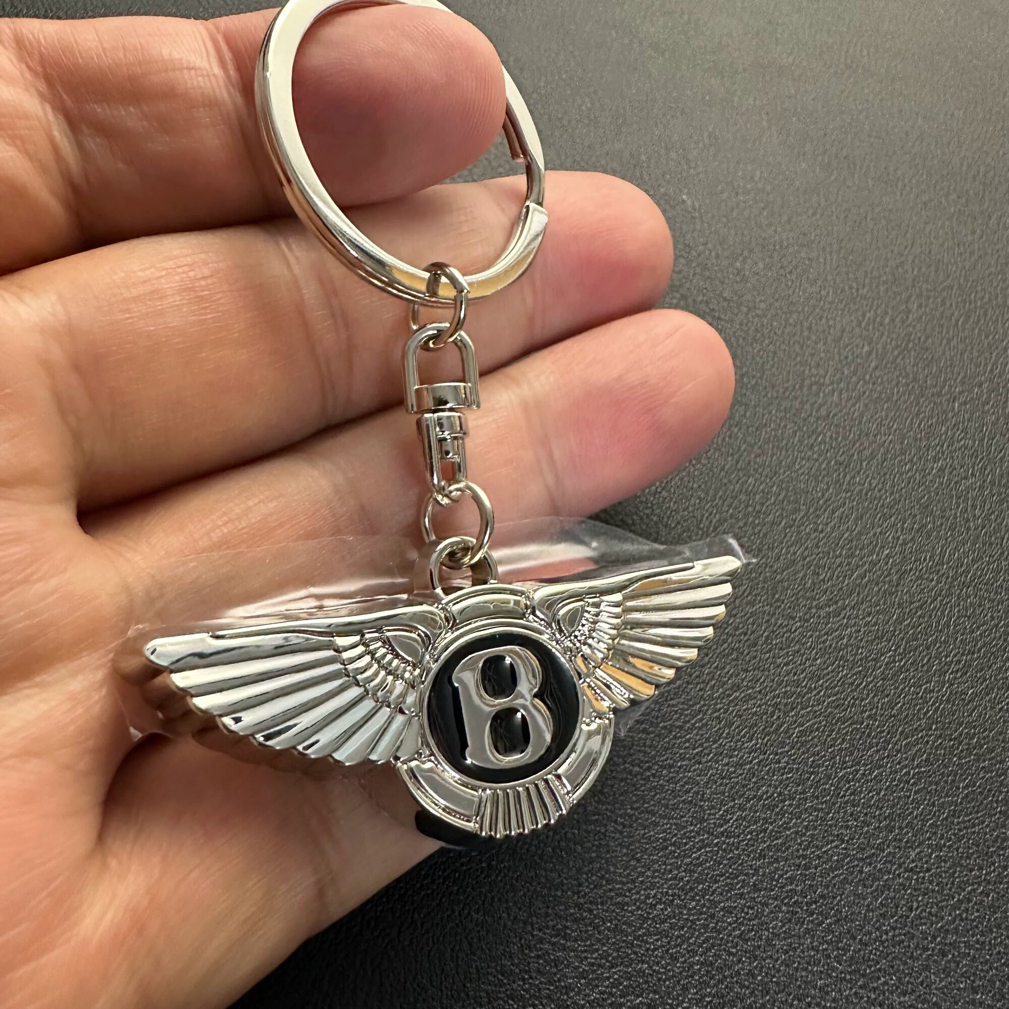 Металлический ключеней с логотипом Bentley, односторонний черный логотип для ключей и подарков, премиум аксессуар для