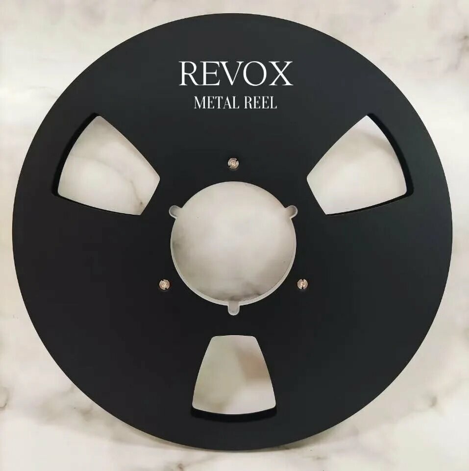 Одна пустая катушка размером 10,5"1/4" для катушечных магнитофонов REVOX
