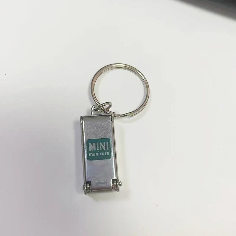 Складные ножницы для ногтей из нержавеющей стали 1pcs