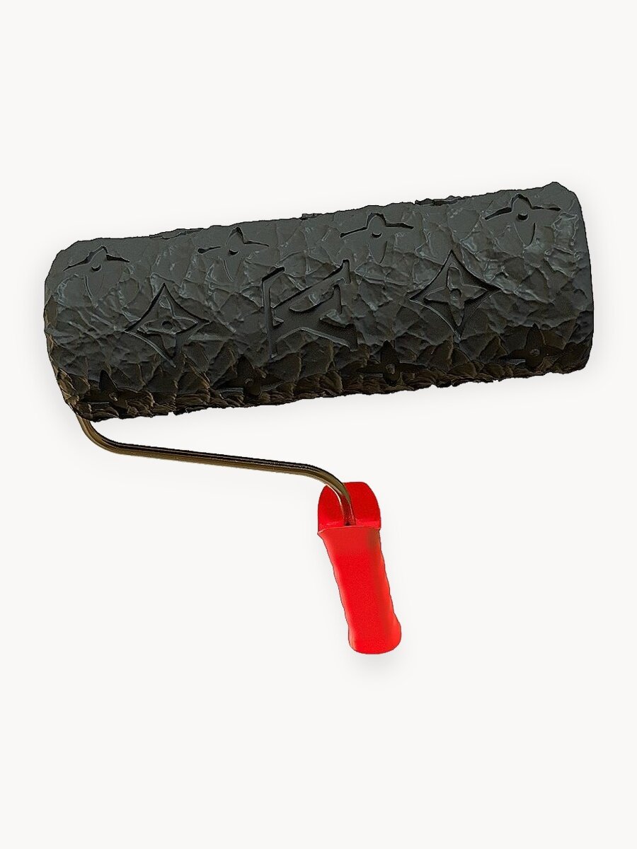 Декоративный валик Луи Ветон