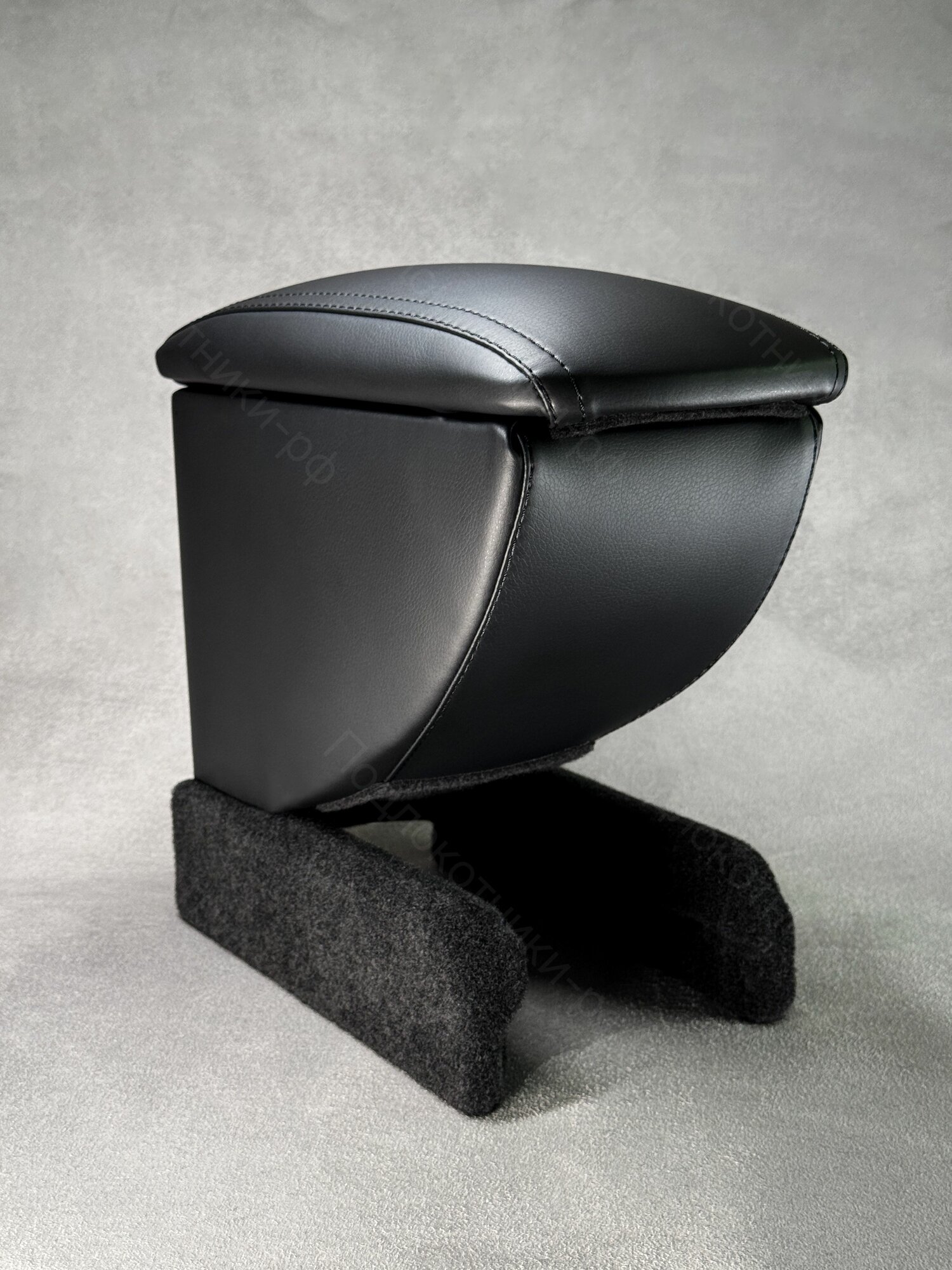 Подлокотник в штатное место с магнитами Skoda Fabia / Шкода Фабия (2007-2014)