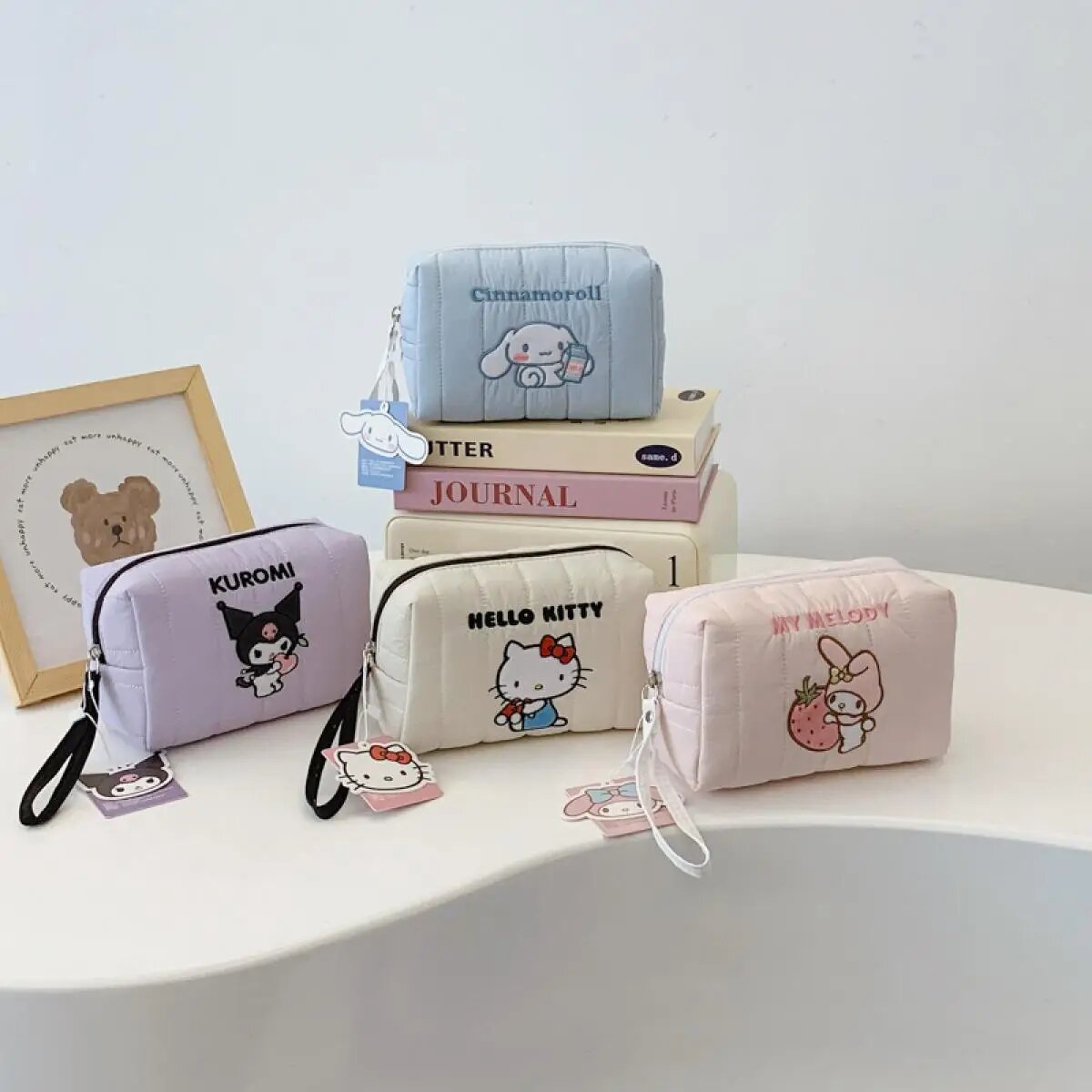 Miniso Hello Kitty косметичка — фото 1