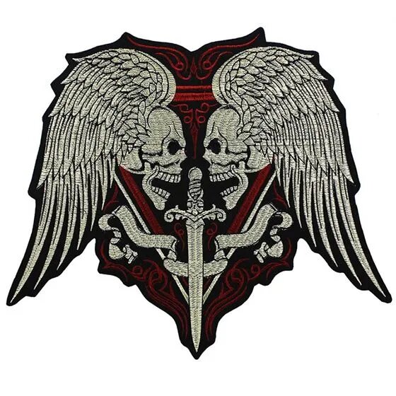 Большая нашивка на куртку, патч, шеврон байкерский, нашивка на спину крылья череп 30х28 см