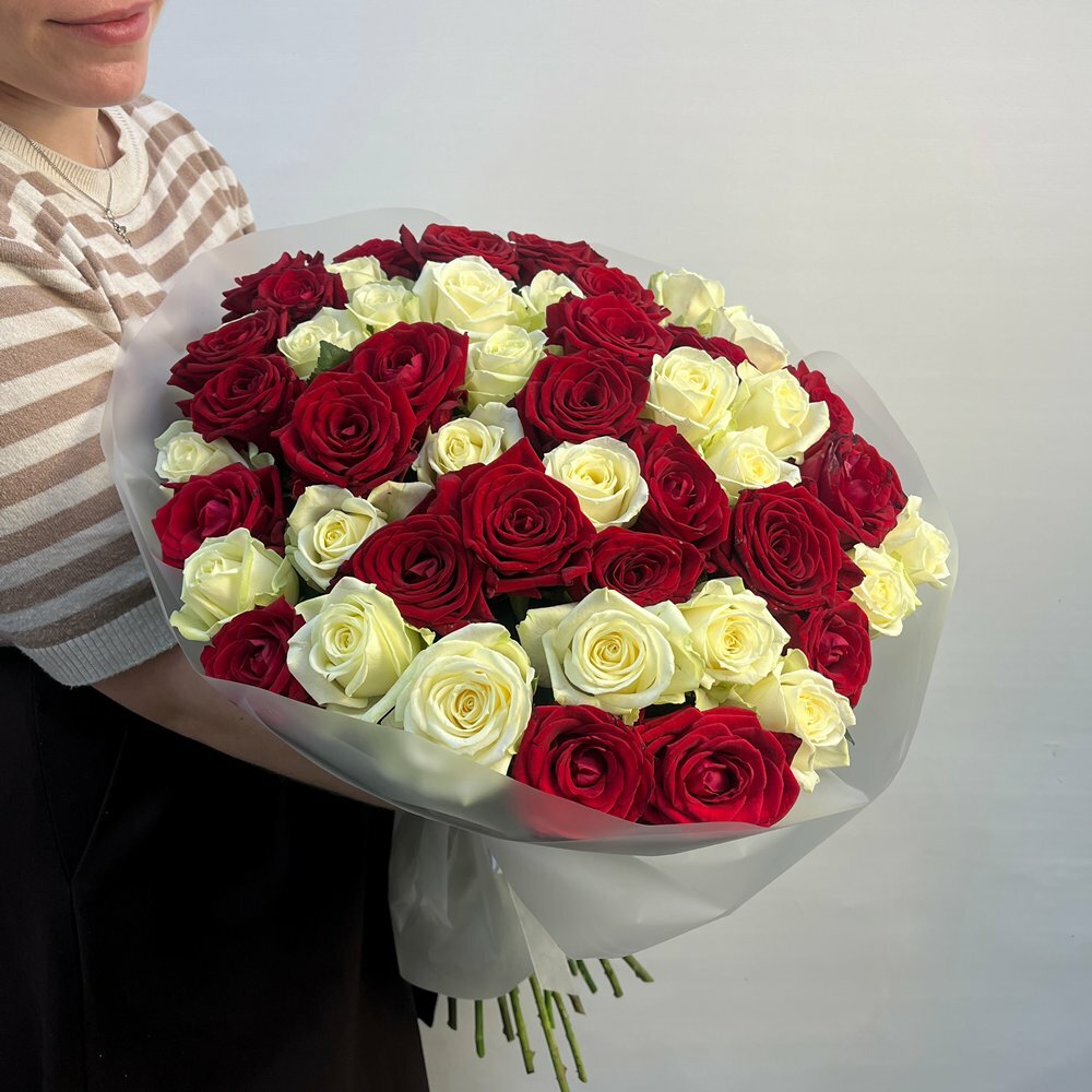 Монобукет 23 - Роза красно-белая 51 шт