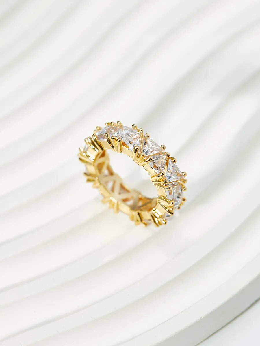 Кольцо, фианит, циркон, кристалл