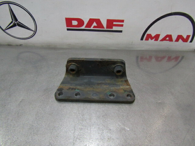 Кронштейн траверсы электрических розеток Mercedes Actros, Axor