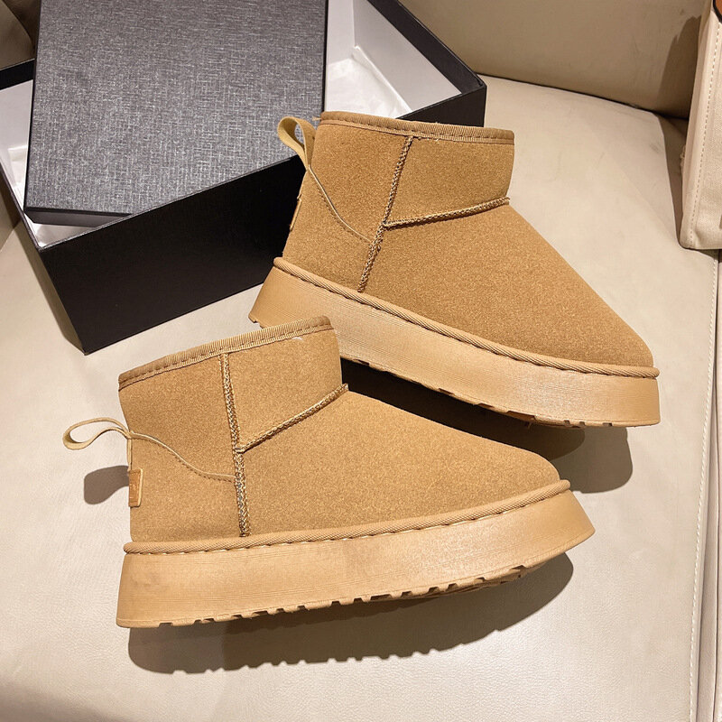 Универсальные зимние ботинки на толстой подошве для женщин, новый стиль зимы 2025 года, теплые, увеличивающие рост, нескользящие и водонепроницаемые, суперпопулярные маленькие хлопковые ботинки, большого размера