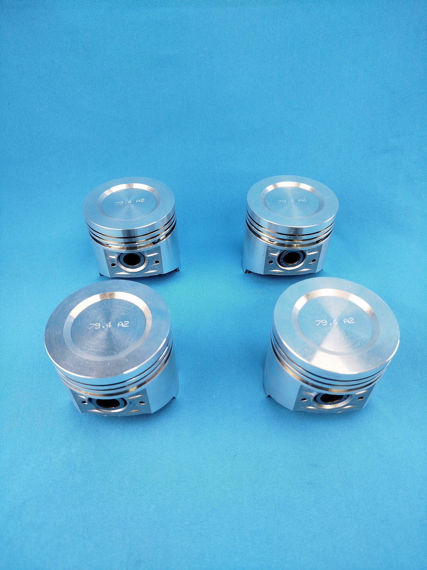 Поршня с пальцами "LECAR" для автомобилей ВАЗ 21011 79,4 А