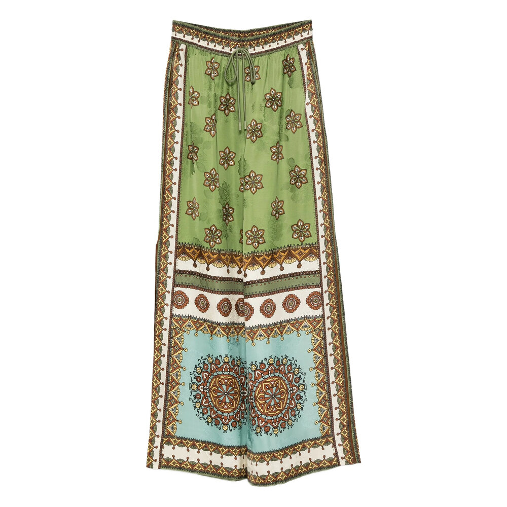 Брюки классические