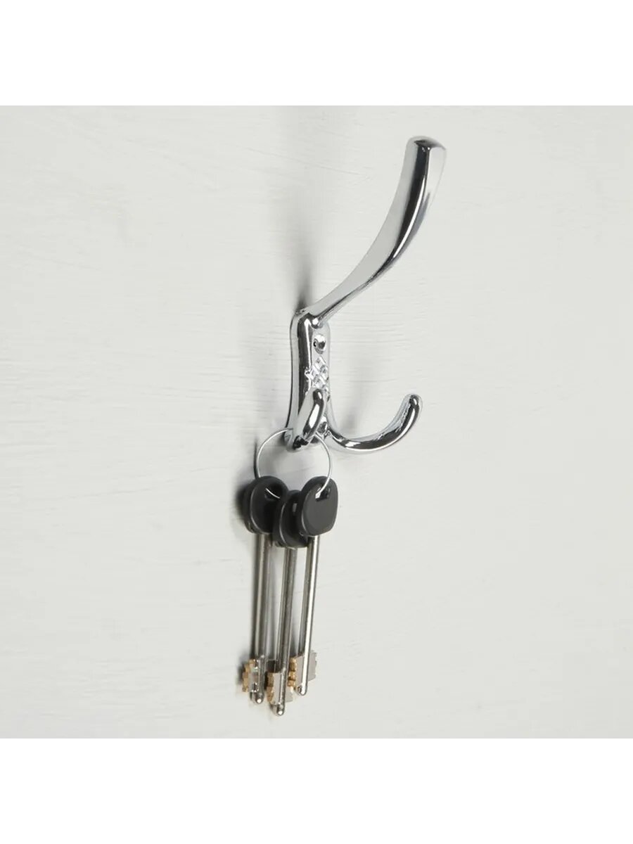 Мебельный крючок с тремя крюками, хромированный