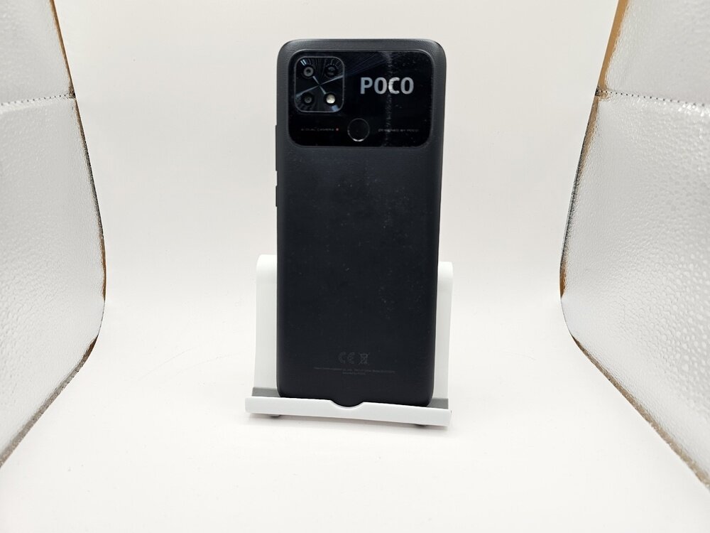 Смартфон Xiaomi POCO C40 4/64 ГБ RU, Dual nano SIM, заряженный черный Б\У уценка