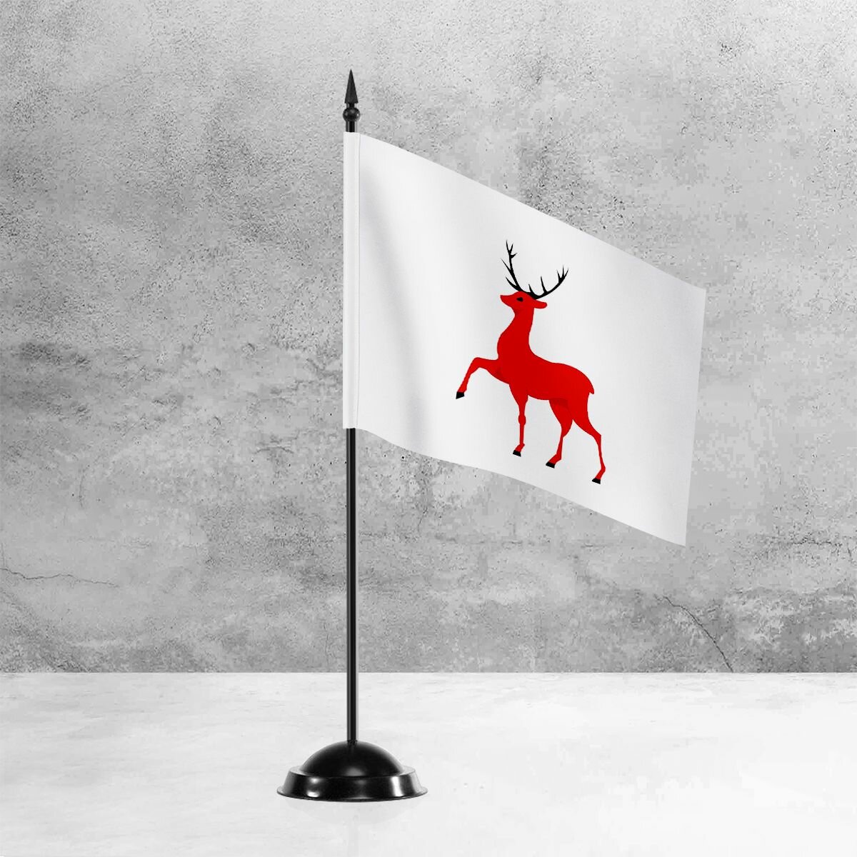 Настольный флаг Нижнего Новгорода на пластиковой черной подставке