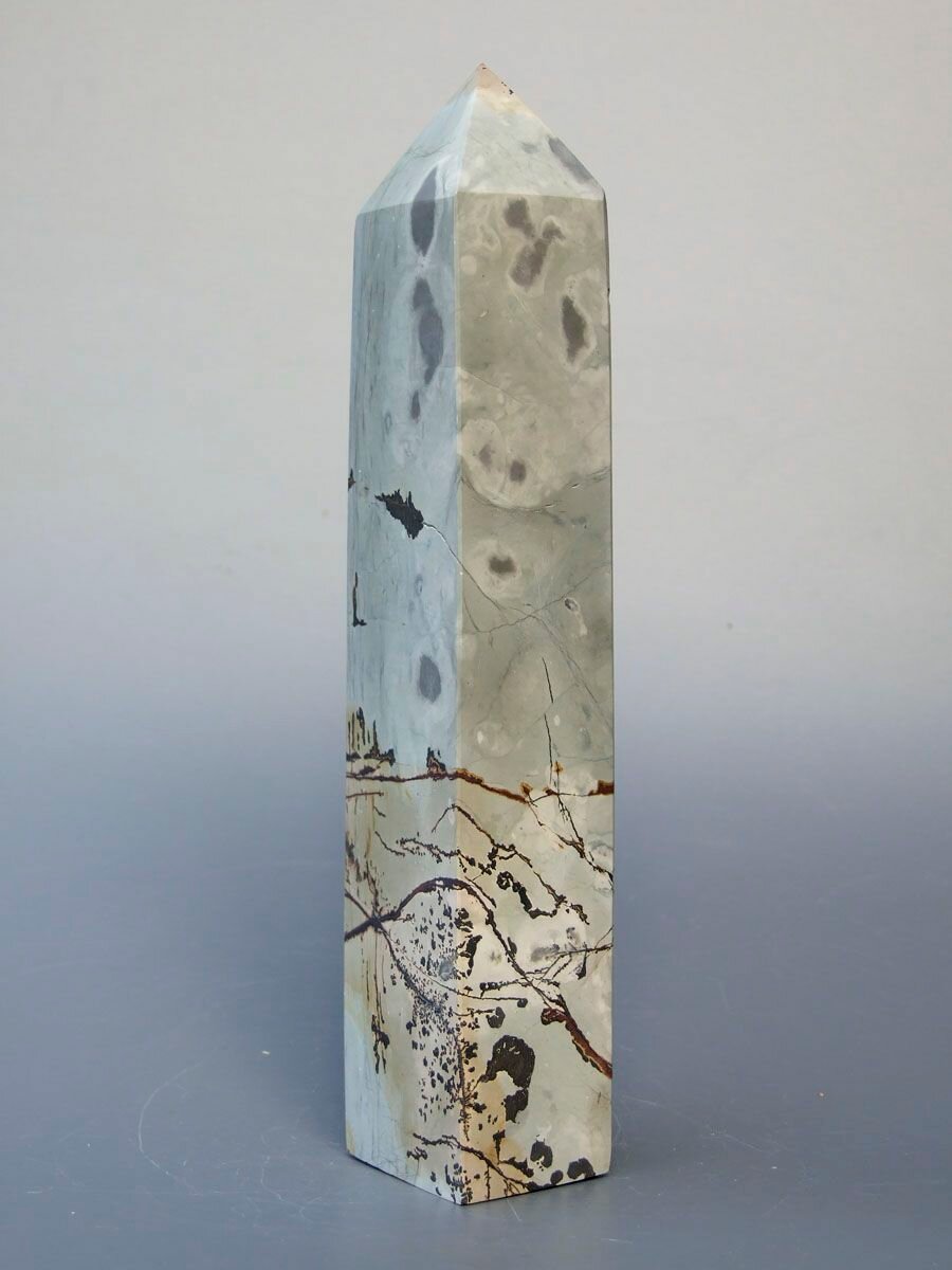 Пейзажная Яшма - пирамида 19 см