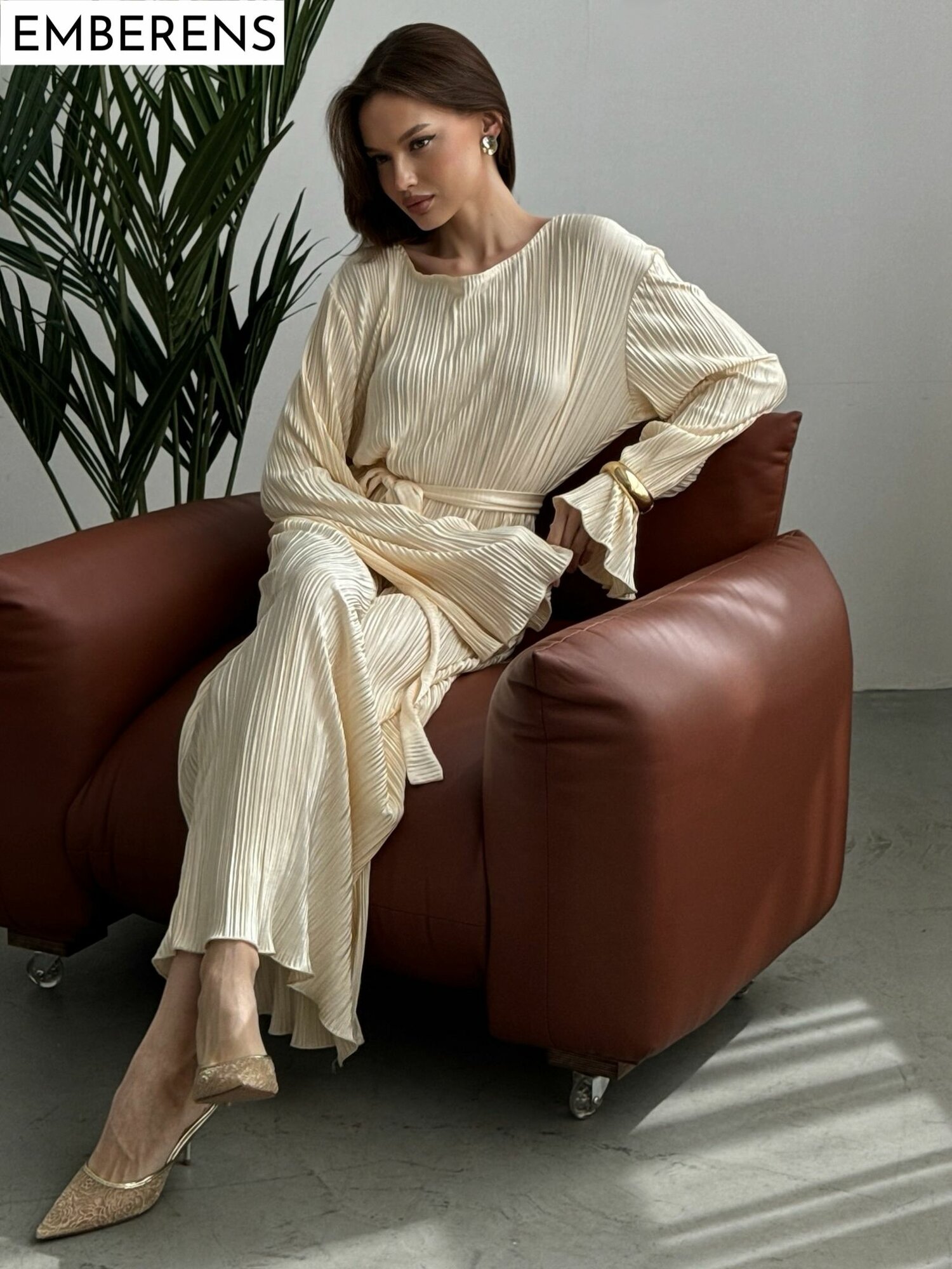 Платье Осень-зима 2025