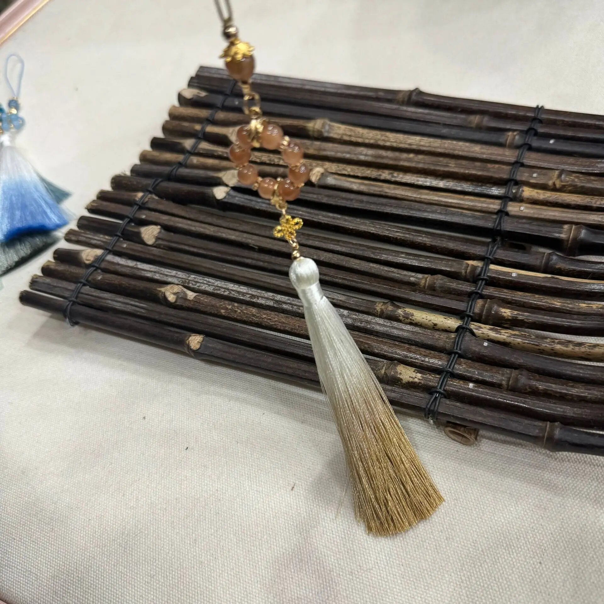 Красивые кисточки из бисера, двухцветные кисточки из полиэфирной нити, подвеска для одежды, сумки, украшения для дома