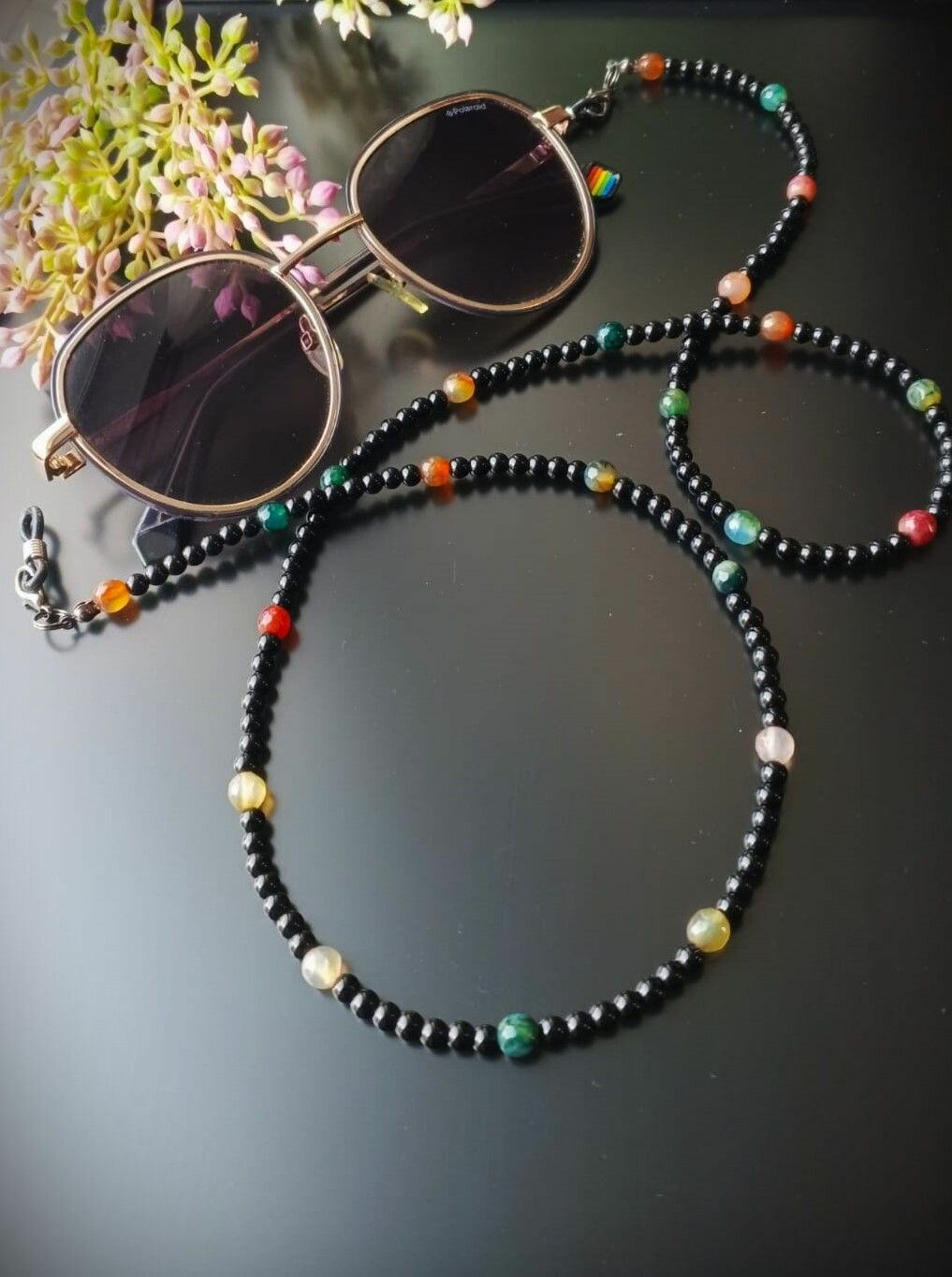 Цепочка-держатель для очков из натуральных поделочных бусин