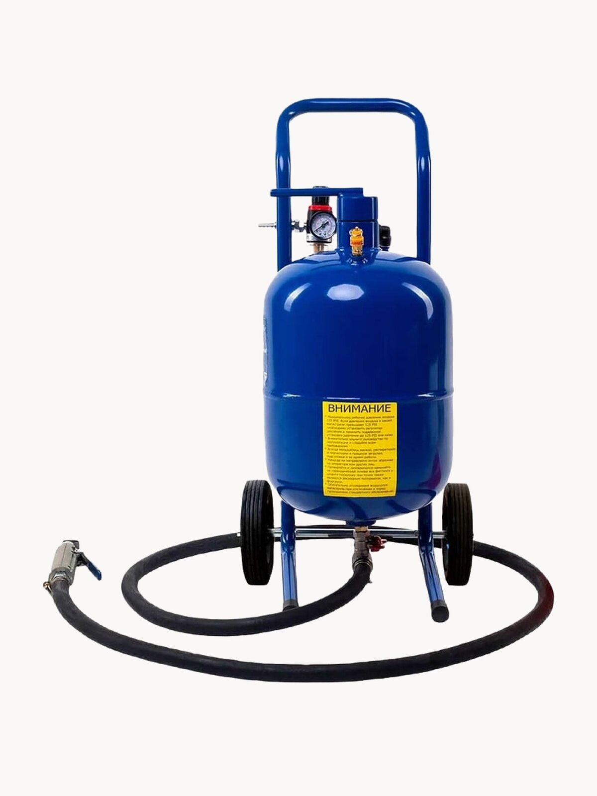 Пескоструйный аппарат Helicon Булат, 30 л, для чистки металла или дерева, с осушителем и колесами