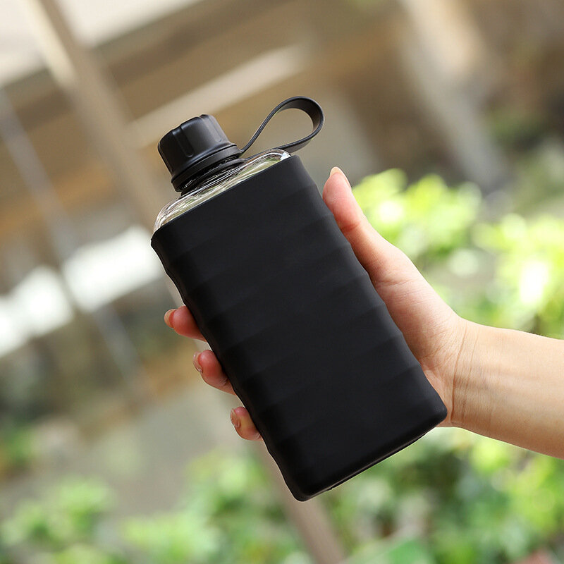 Новая бутылка Tritan Fresh Style с ручкой, плоская бутылка, силиконовая крышка, пластиковый стакан, высококачественная портативная бутылка для воды для студентов