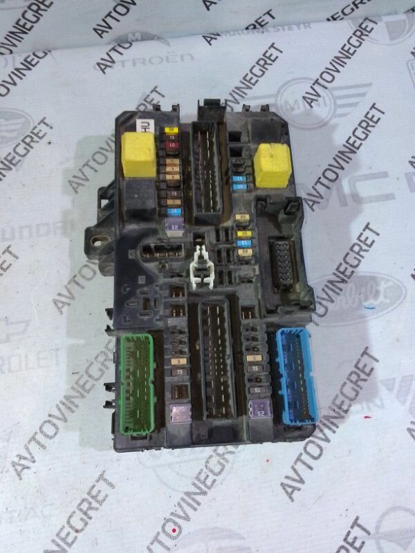 Блок предохранителей Opel Astra H Б/У с пробегом