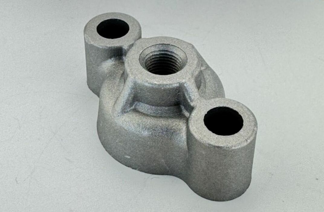 Крышка гидронатяжителя для а/м с двигателем 405, 406, 409