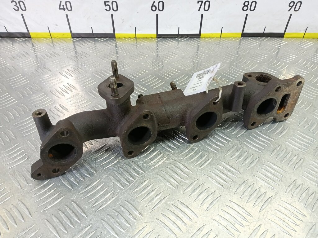 Коллектор выпускной Б/У для Hyundai TUCSON I (2004—2015) 2851027010