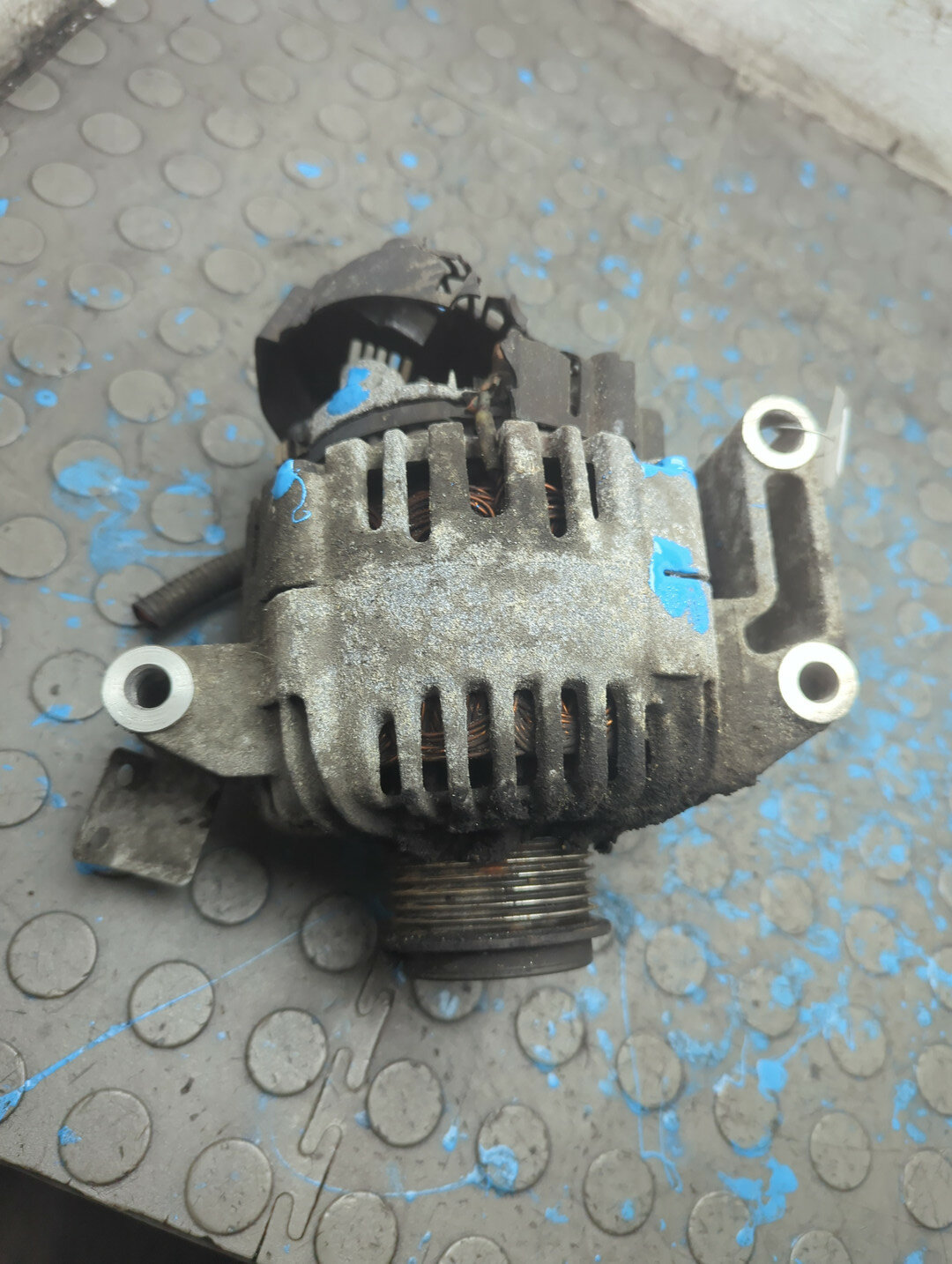 Генератор Ford Mondeo 3 Б/У