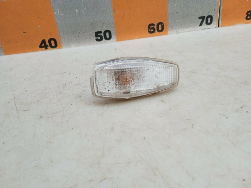 Б/У Повторитель поворота Hyundai Sonata 2007 4, EF 413581 Hyundai-KIA арт. 923033B110