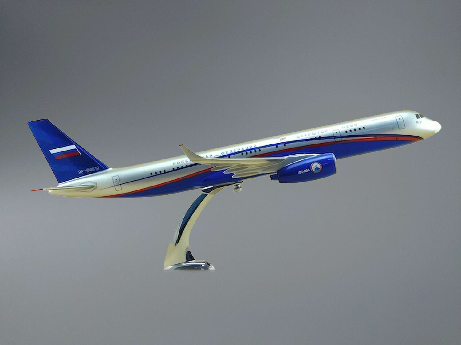 Самолет ТУ-214ОН (Открытое небо) [Готовая модель] (1:100) [RF-64519]