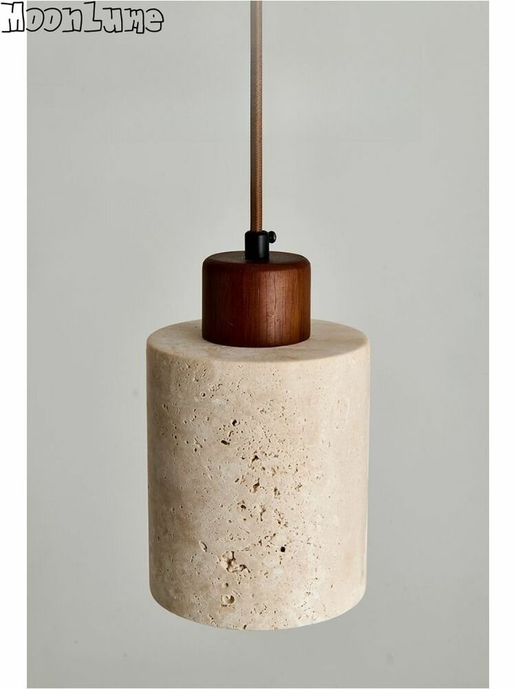 Винтажная каменная люстра