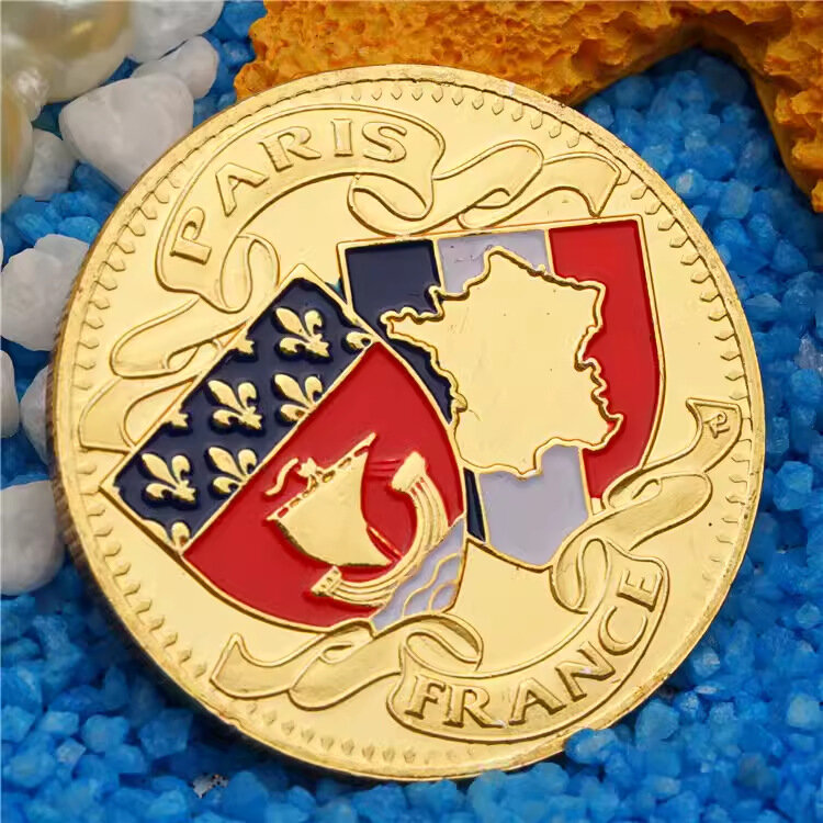 Памятная монета Париж, Франция – 2024 г, железная монета золотого оттенка с изображением карты Франции и геральдического герба, сувенирная монета для путешествий по Европе с цветной эмалью для коллекционеров и экспонатов.