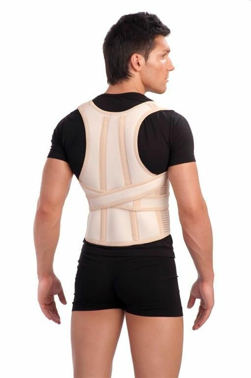 Ортопедический реклинатор Тривес для взрослых, 2 металлических ребра жесткости, Т-1774