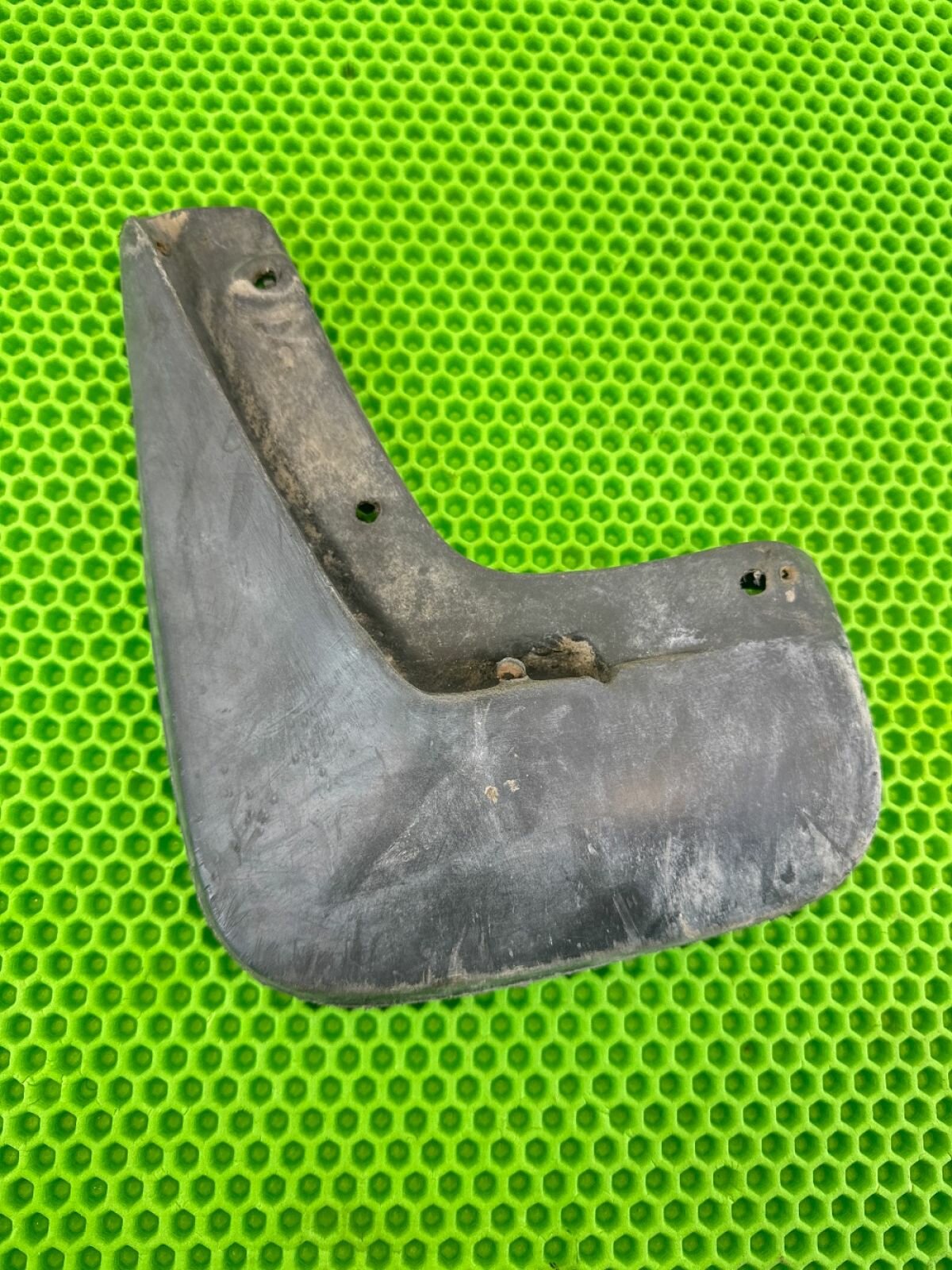 Брызговик Opel Astra H рестайлинг (2006—2014) 93306735