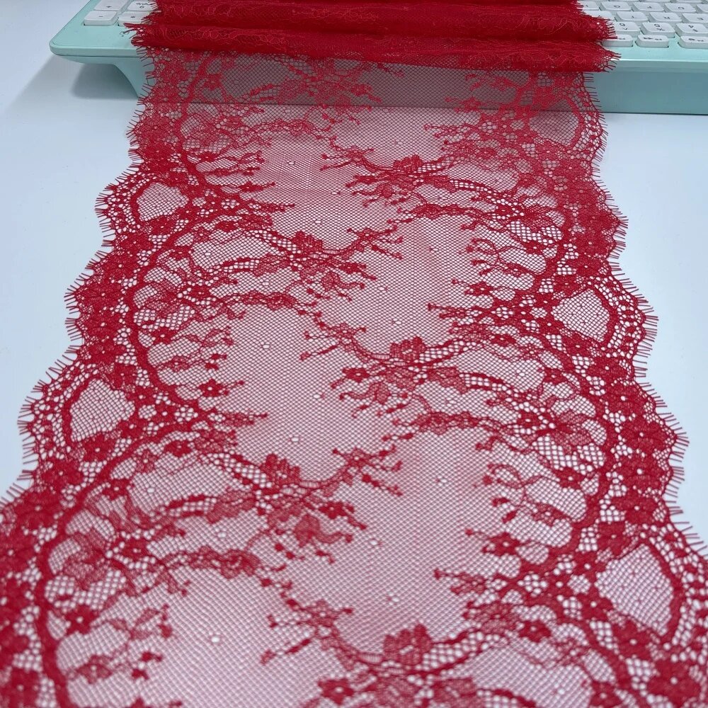Кружево французское Шантильи, Color25, 23.5cm