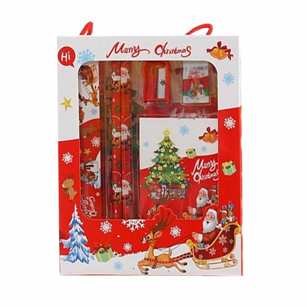 Набор новогодних канцелярских принадлежностей в красной коробке