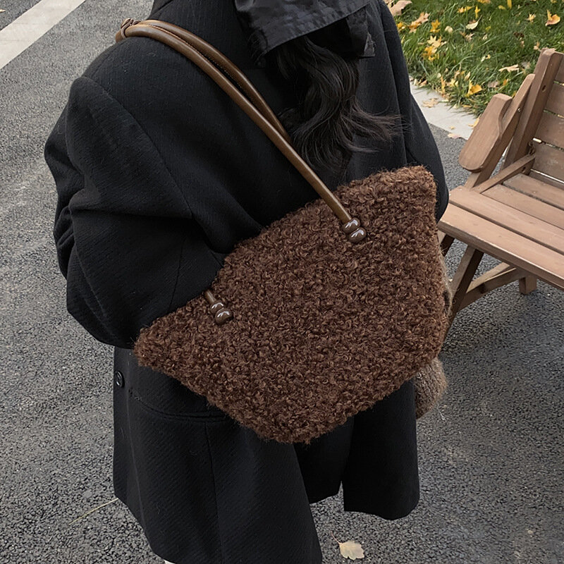 Женская сумка — фото 1