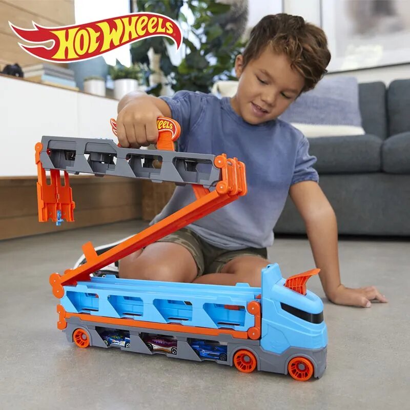 Игрушечная машинка Hot Wheels Speedaway Hauler Транспортер для ипподрома 2-в-1 для мальчиков — фото 1