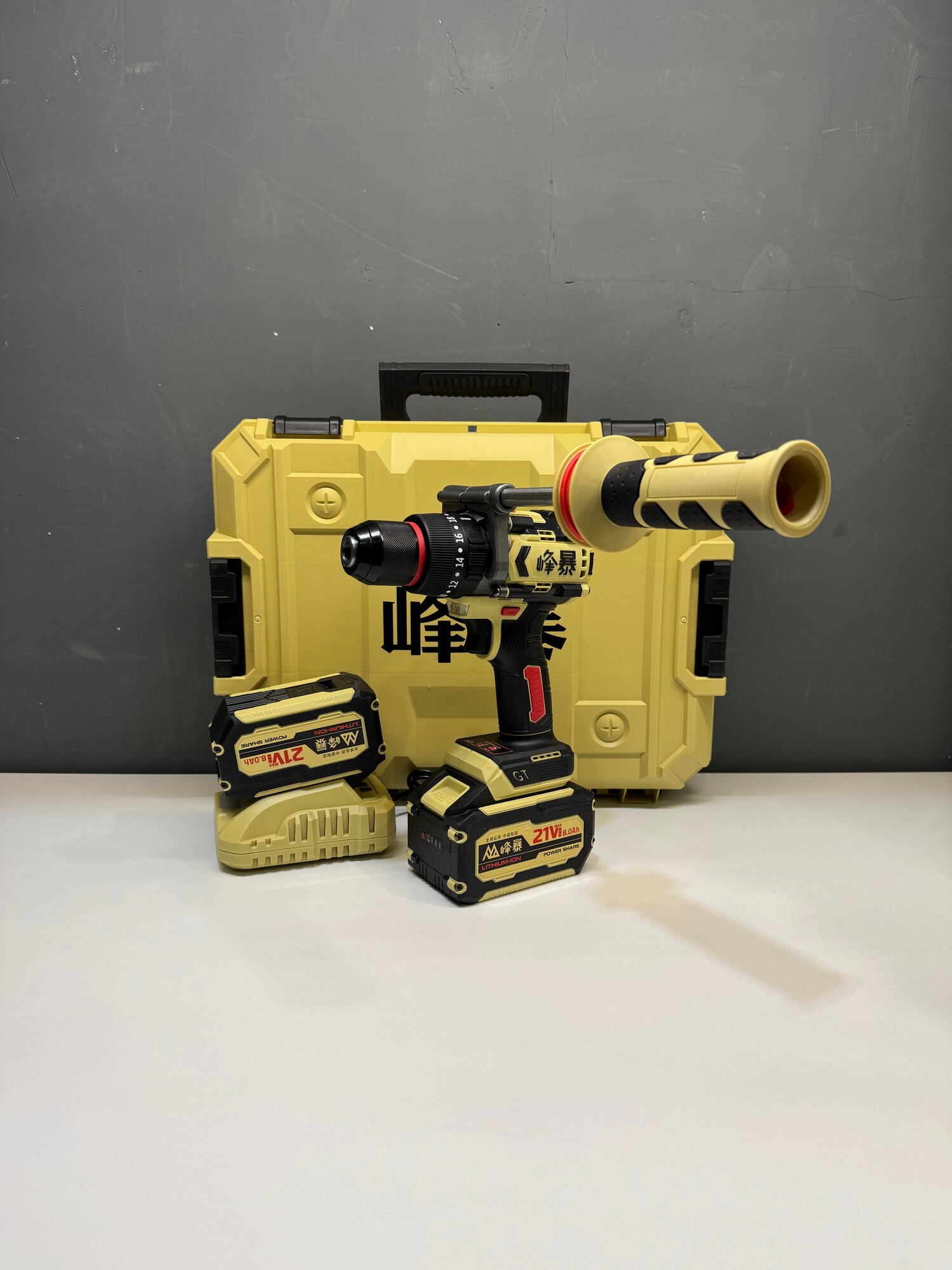 Шуруповерт/ледобур аккумуляторный бесщёточный FB-21-13C, 21V, 180Нм, Li-ion, 8Ah, 2шт, кейс