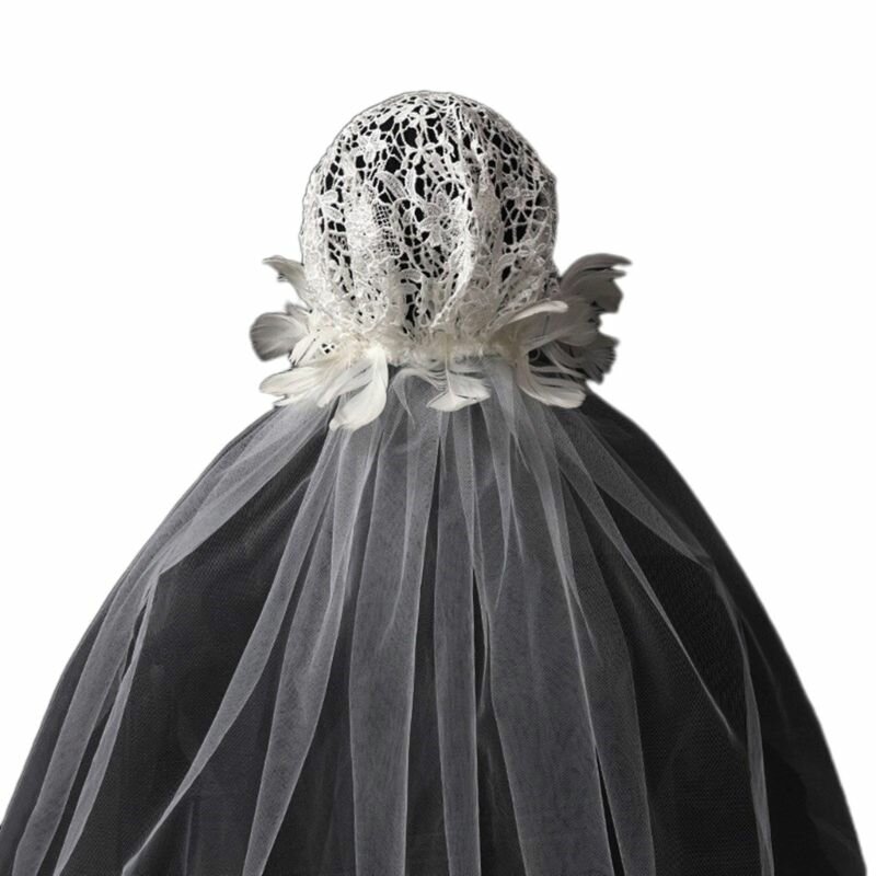 Кружевная шляпка-вуаль из перьев-Белый