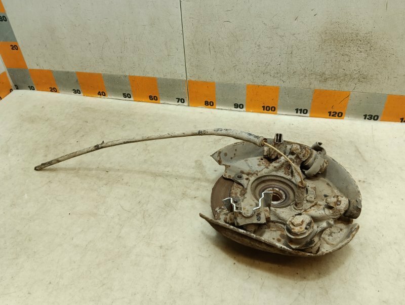 Б/У в сборе со ступицей, ступица Кулак поворотный Mercedes-Benz C-Class 1994 W202 Задн. Лев. 462520 MERCEDES-BENZ арт. A20235...