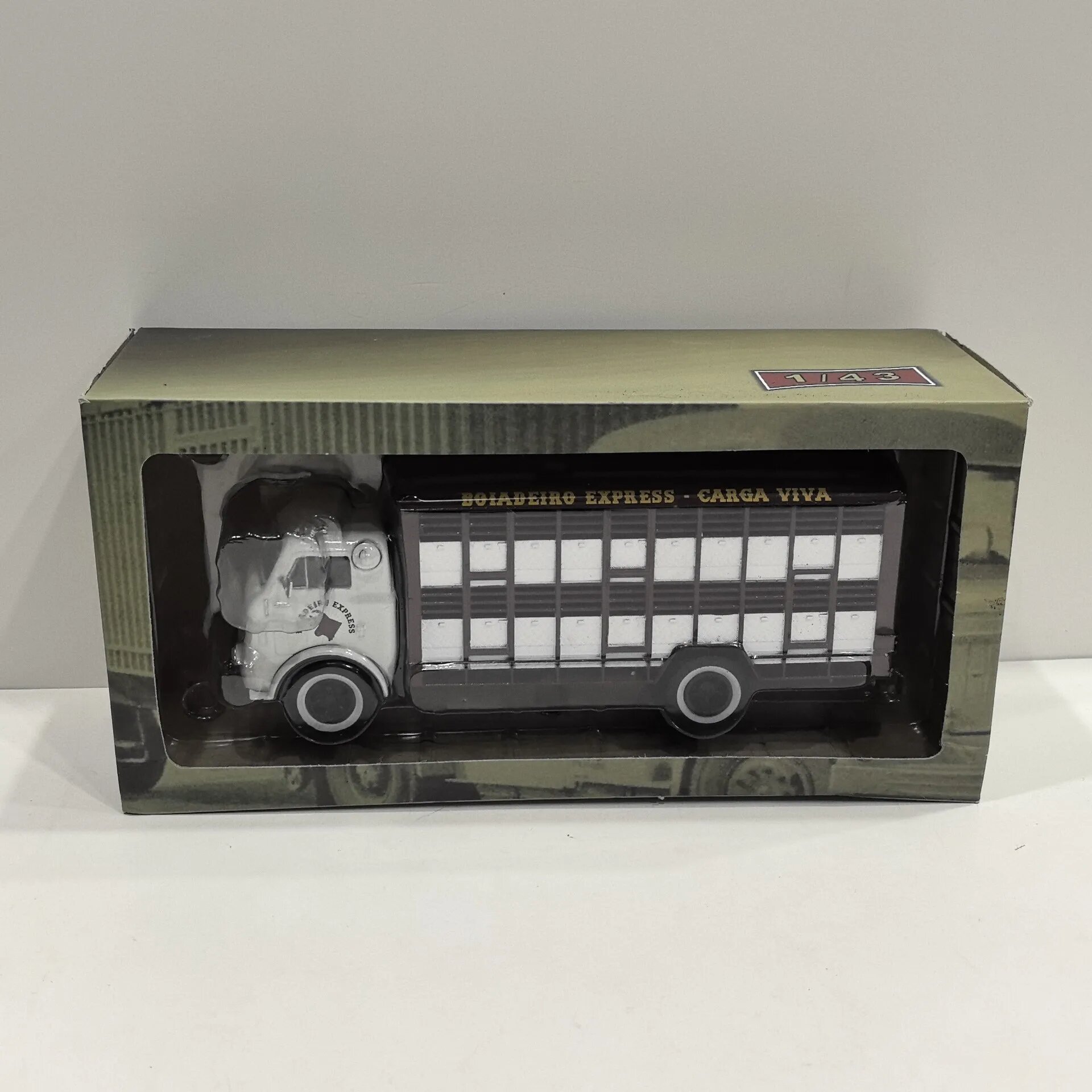 WELLY Diecast IXO 1:43 FNM D11000