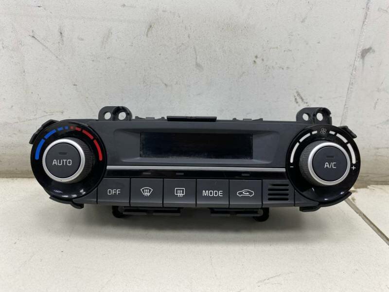 Блок управления климатической установкой Kia Rio 3 UB 2011-2017 кат.номер: 972504Y300WK 972504Y300