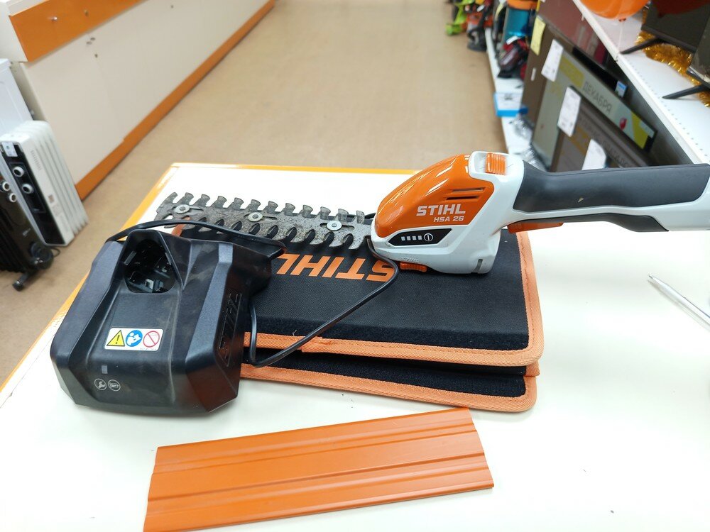 Ножницы-кусторез аккумуляторные STIHL HSA 26 Пила цепная аккумуляторная STIHL GTA 26 (Б/У)Уценка