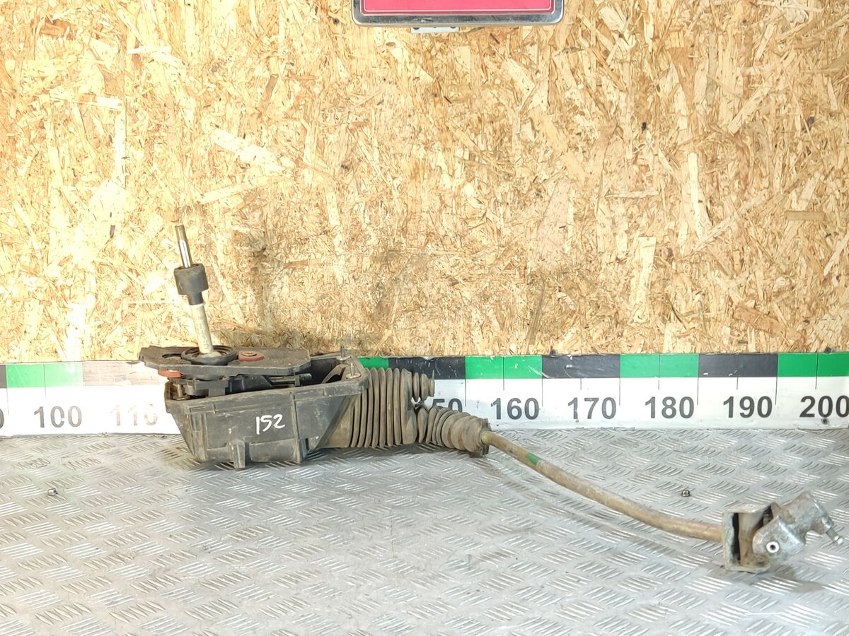 Кулиса КПП AUDI A4 B5 8D0711117